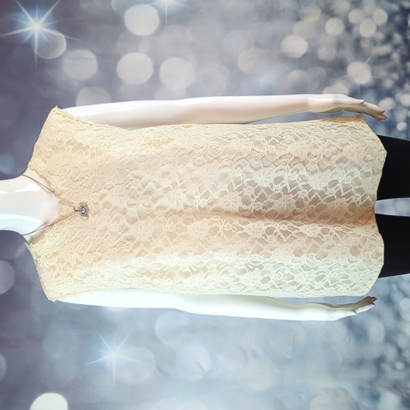 Sonya Ratay | Tops | Vintage 9s Sonya Ratay San Andre Blouse Scalloped ...